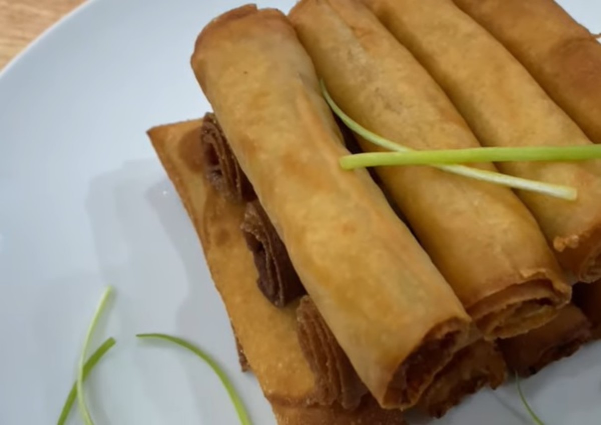 Exploring Lumpia (the Filipino Snack): Origin and 10 Recipes - HubPages