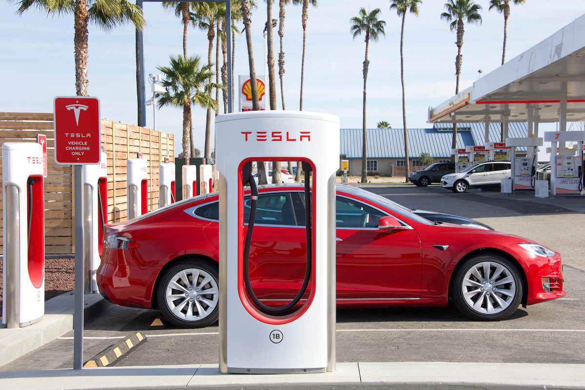 Tesla Plans To Introduce Congestion Fees At Busy Superchargers Across ...