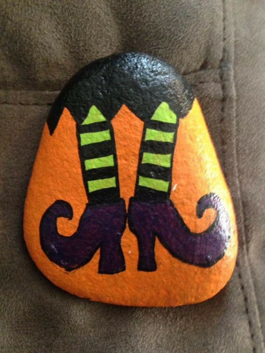 30+ Spooktastic Halloween Rock Painting Ideas - HubPages
