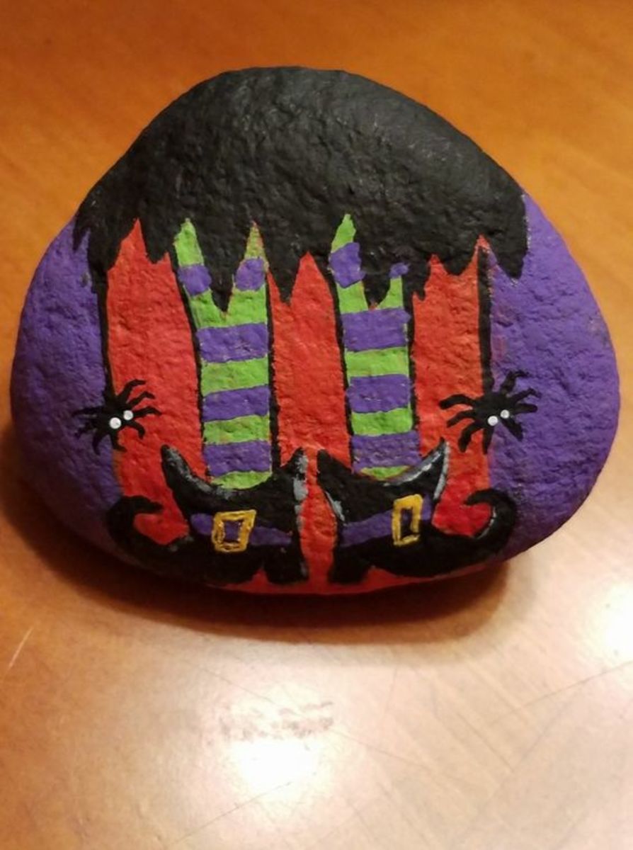 60+ Spooktastic Halloween Rock Painting Ideas - HubPages