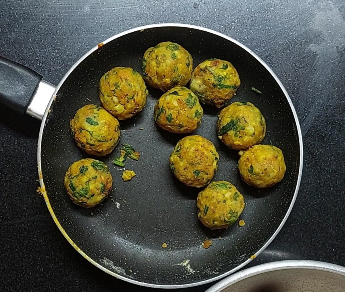 Potato Palak Paratha - HubPages