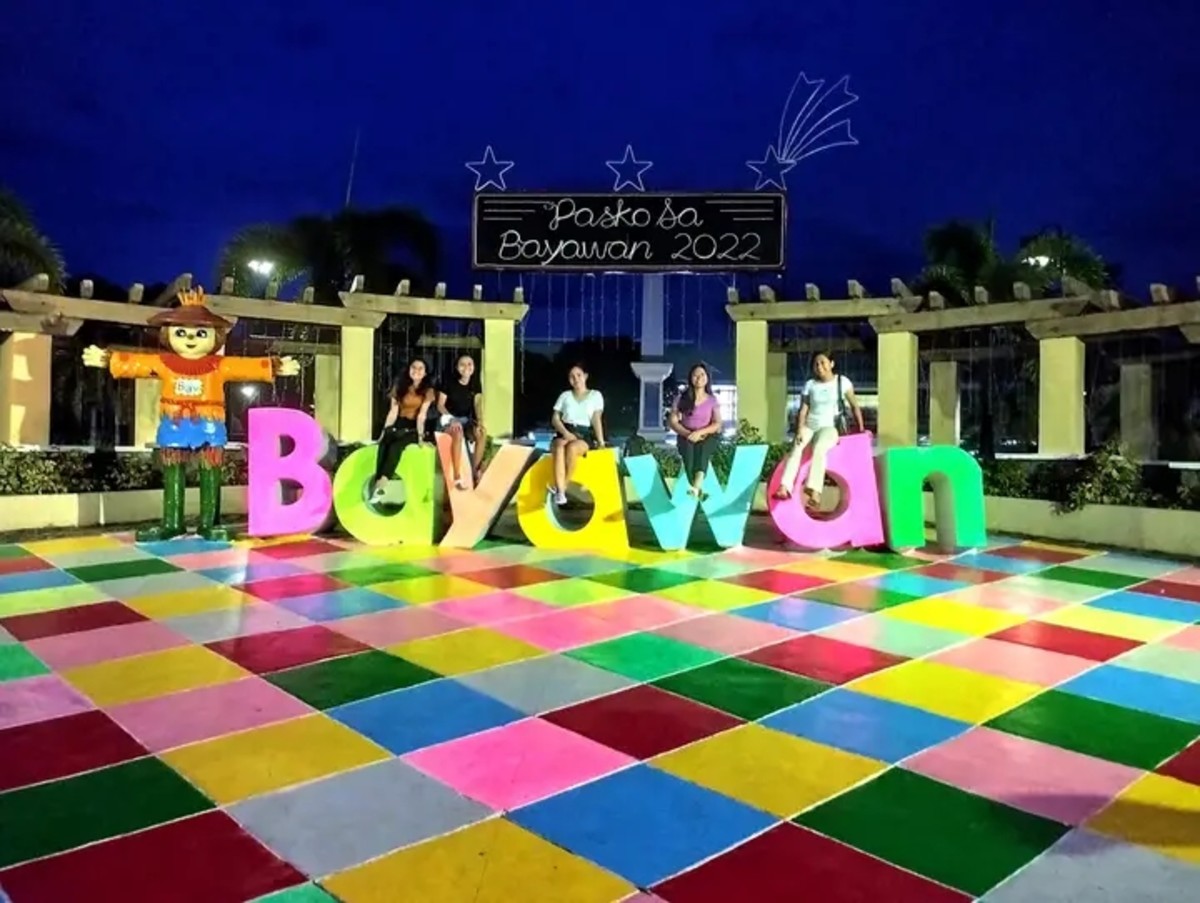 Semestral Break: A Great Escape With Friends - HubPages