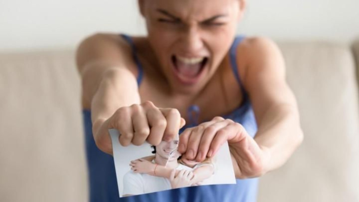 Heartbreak Grief Stages and How to Deal With It - HubPages