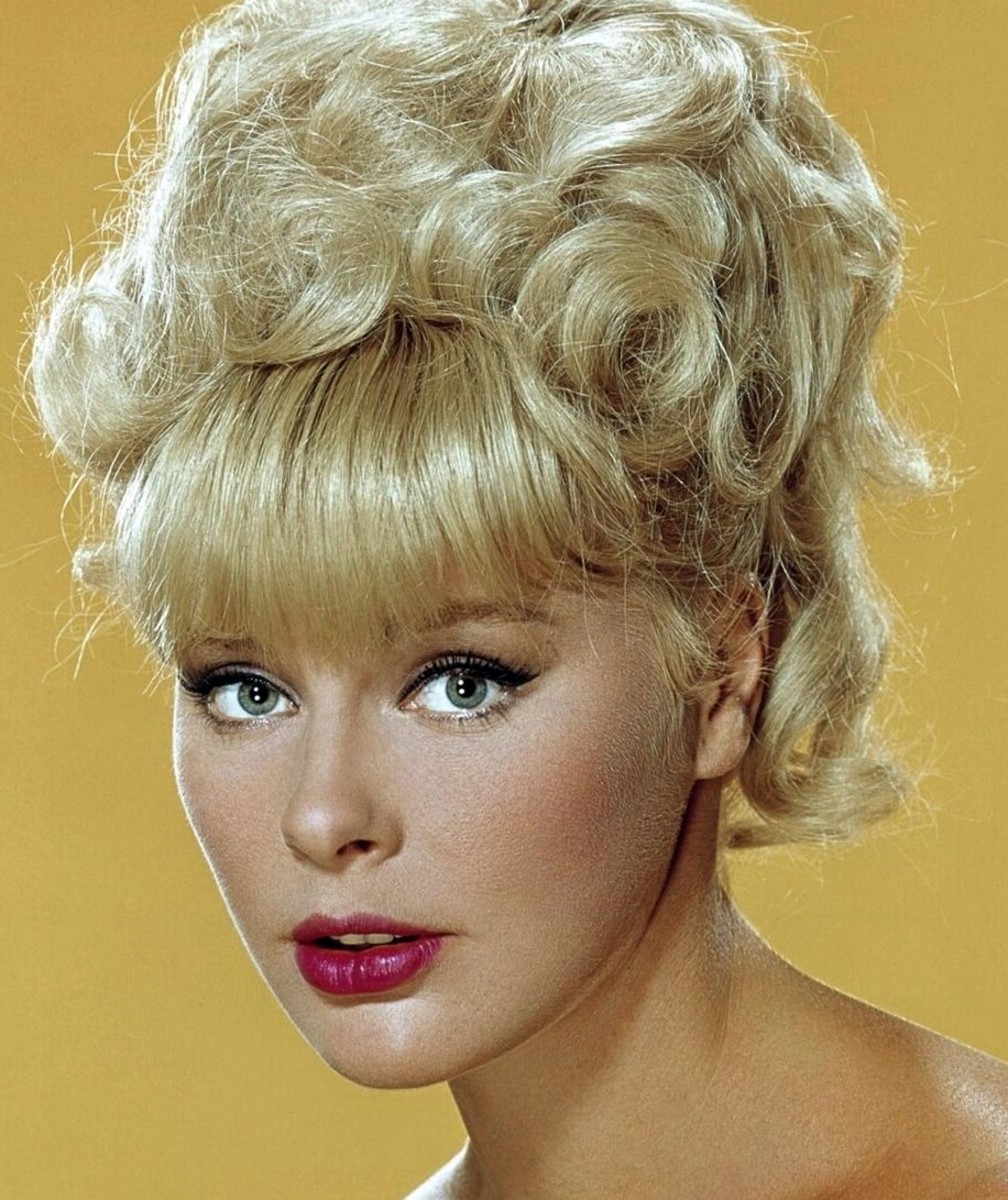 The Top 10 Glamorous Actresses Of The 1960s ReelRundown