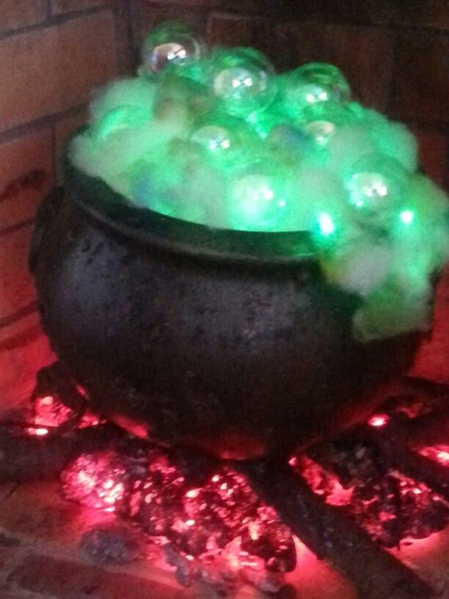 30+ Awesome Halloween Party Ideas for Adults - HubPages