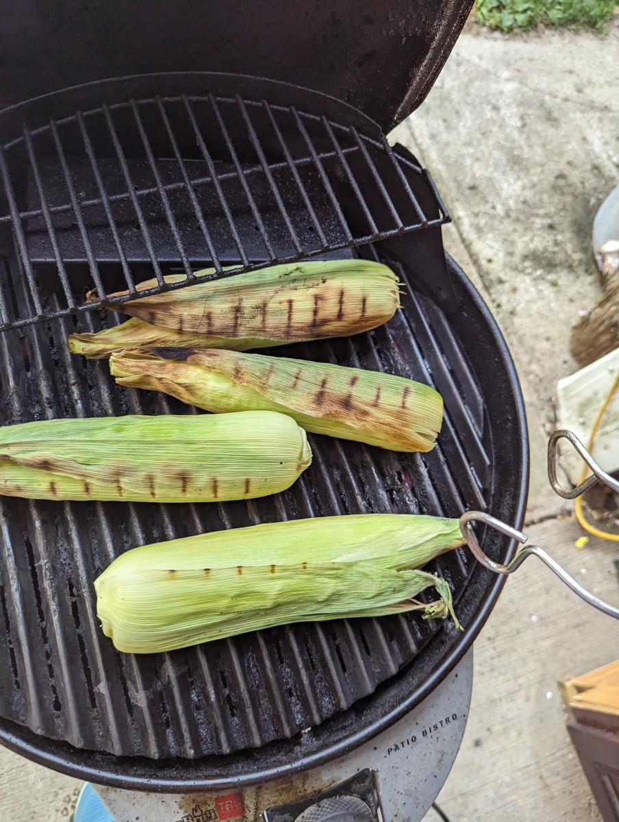 Sweet Corn Hard Grilled with Husks On - HubPages