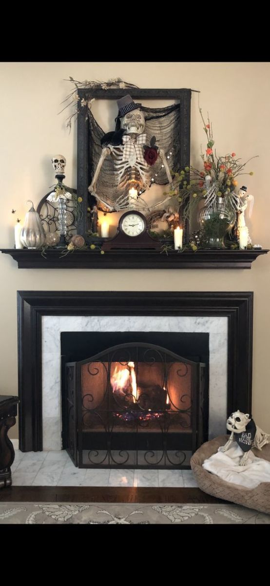 50+ Haunting Halloween Mantle Decor Ideas for a Spooky Yet Fun Vibe ...