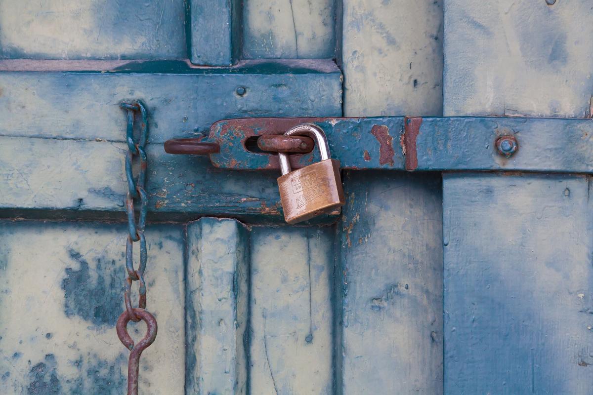 How To Use An Excel Macro To Hide Rows From Unauthorized Users 