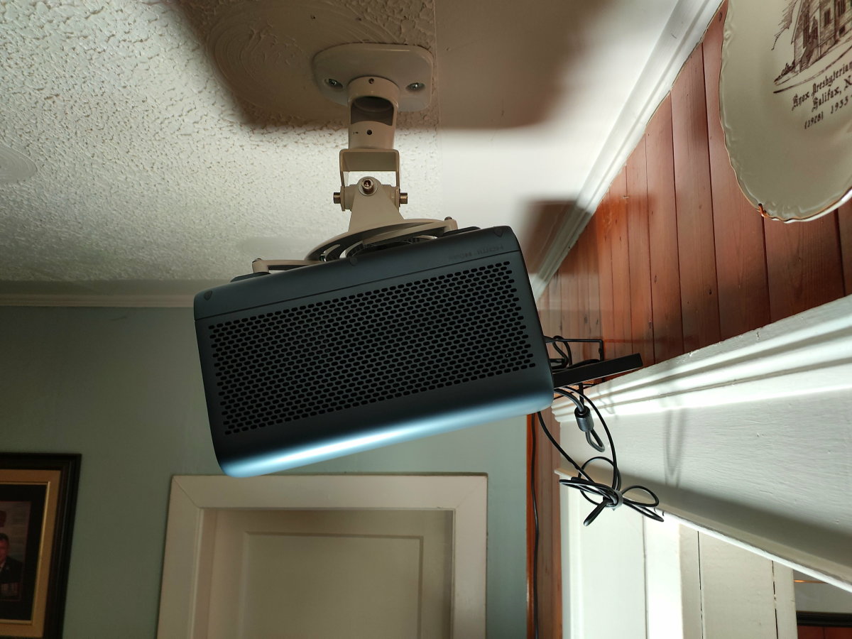 A Technical Review of the KJM K3 1500 ANSI Lumen Projector - HubPages
