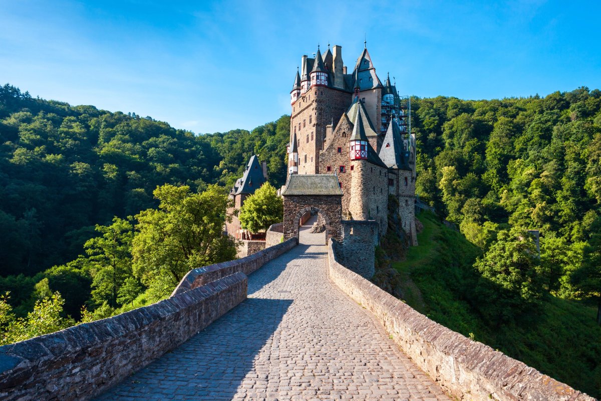 Top 5 Haunted Places You Must Visit in Germany - HubPages