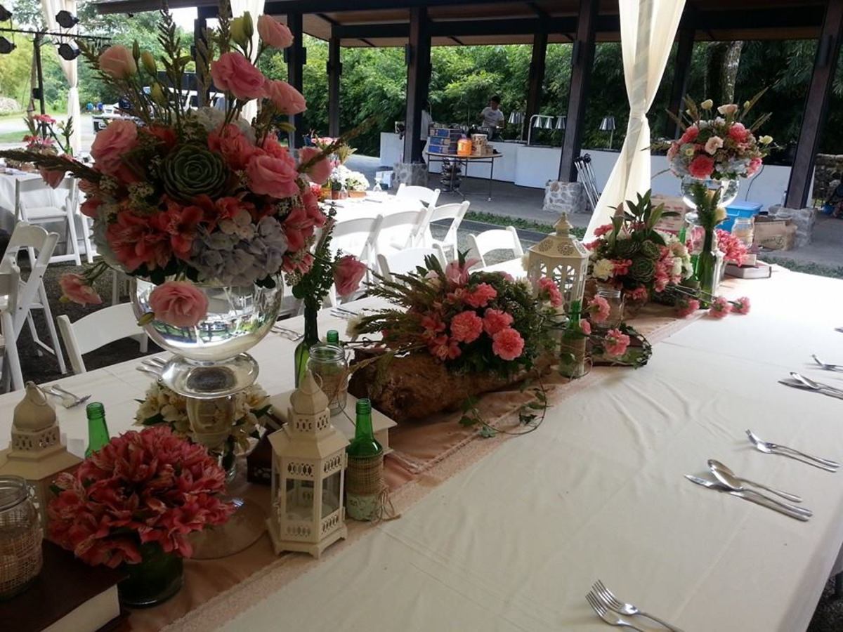 How to Create a Rustic Dessert Table - HubPages