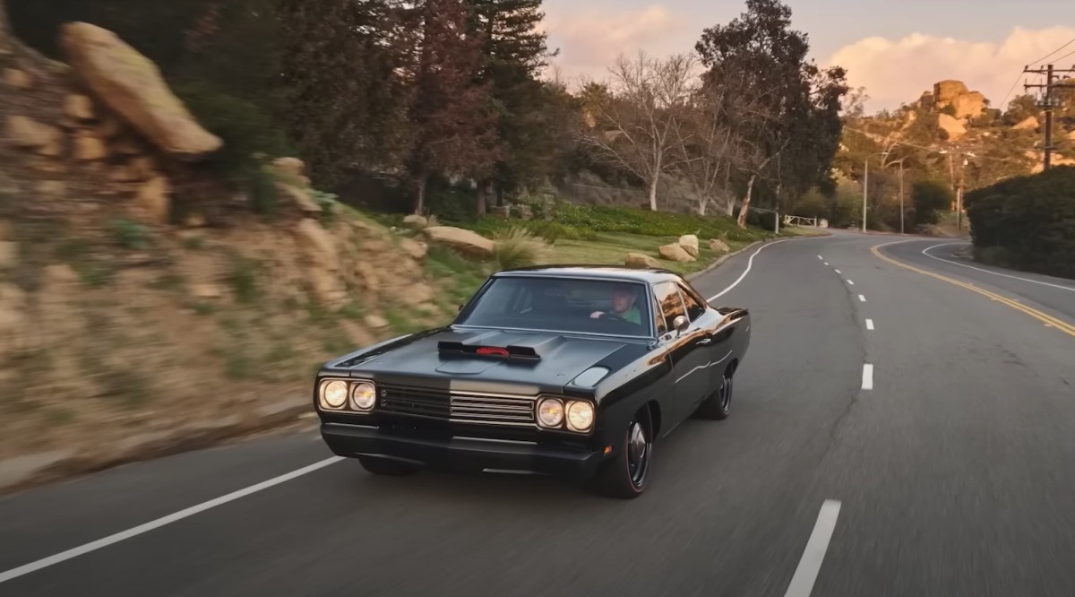 LA Auto Show To Feature 11 Of Kevin Hart's Coolest Cars - HubPages