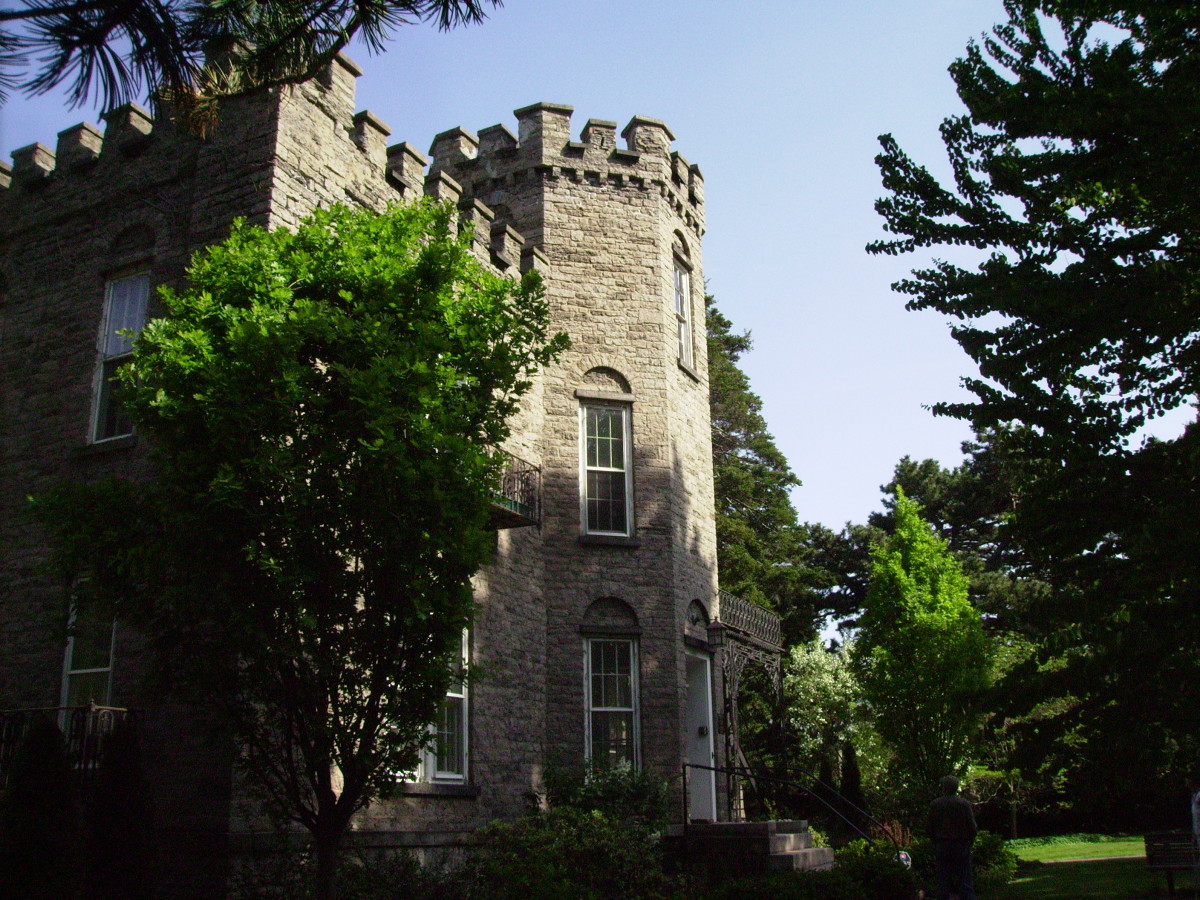 A Castle in the Middle of Rochester, New York - HubPages