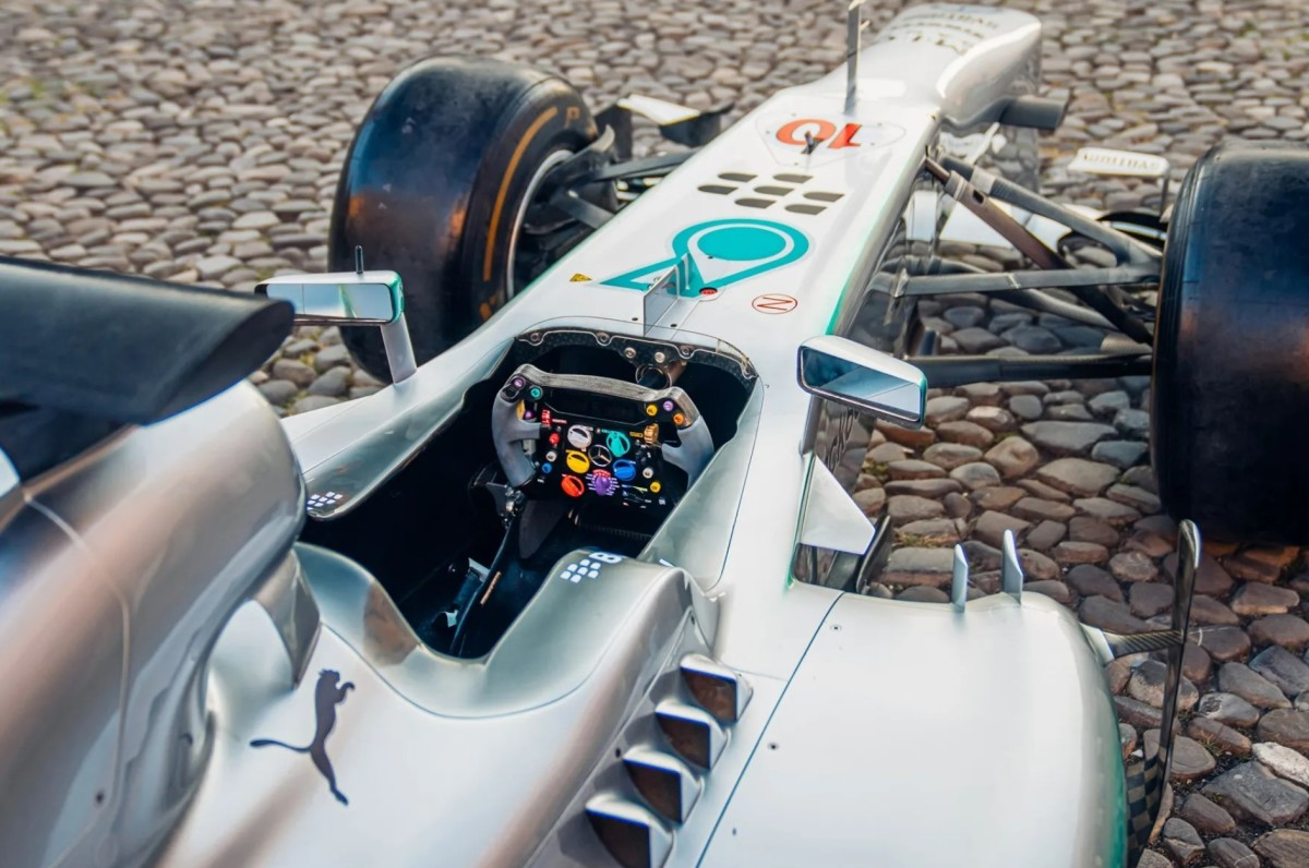 Lewis Hamilton's First Mercedes Win F1 Car To Be Auctioned In Las Vegas ...
