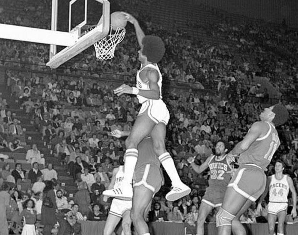 25 Greatest Afros in NBA History - HubPages