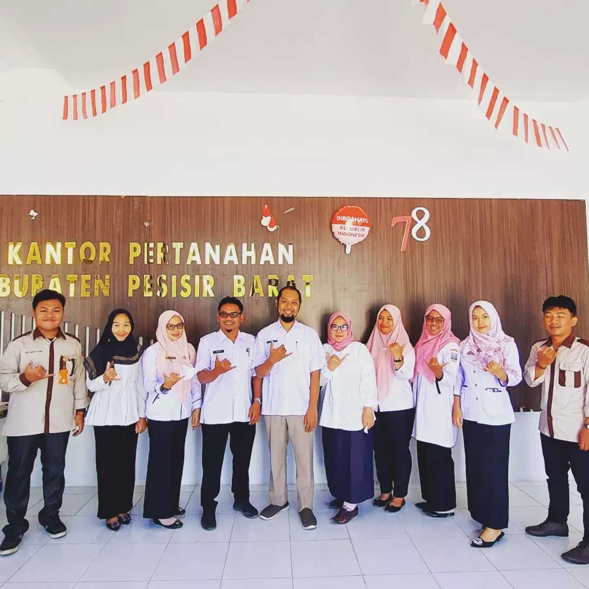 Empowering Grassroot, Pursuing Local Resilience - HubPages