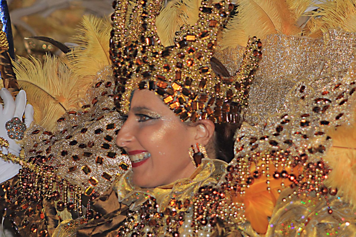 Carnival on Madeira; Portraits of the Parade in Funchal - HubPages