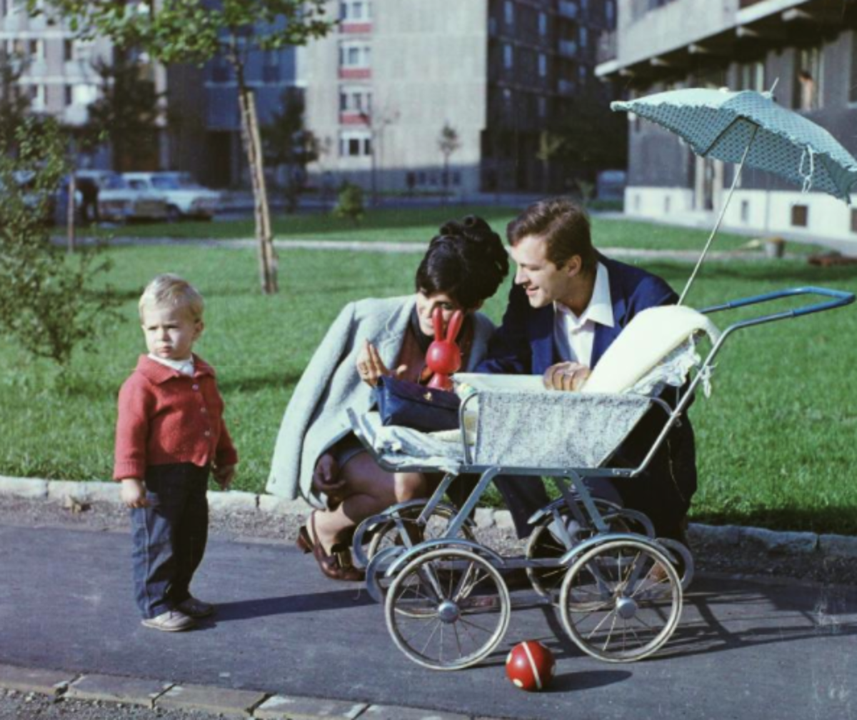 See How the Stroller Has Changed in 100 Years! - HubPages