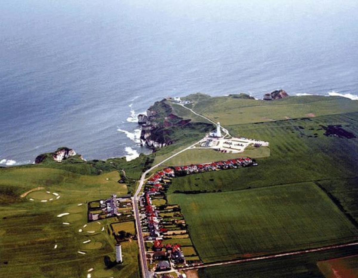 Travel North - 28: Keep Your Head on 'the Head'! Walk Flamborough's ...