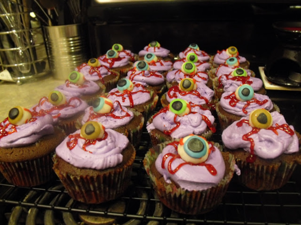 Zombie Scary Halloween Theme Cakes - HubPages