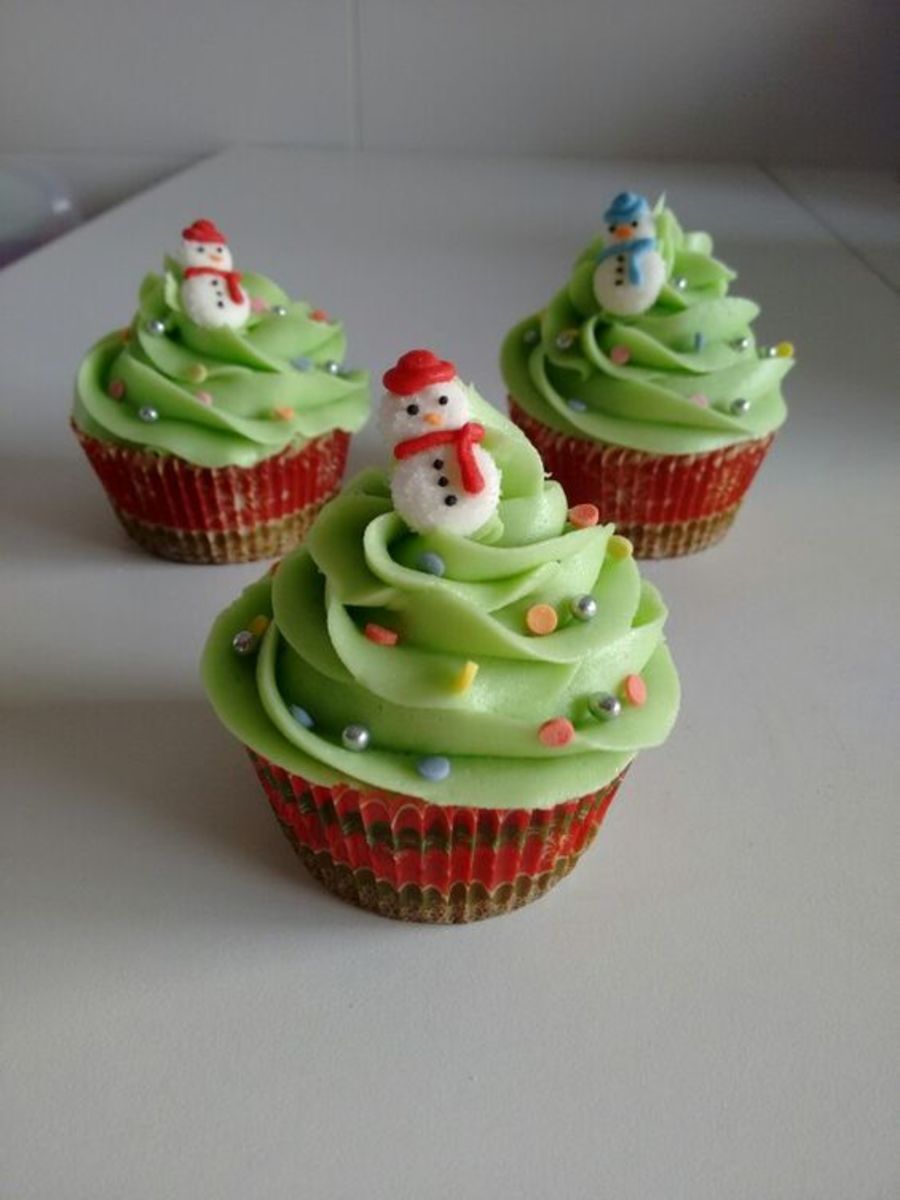 25+ Adorable Christmas Cupcakes for Kids to Make - HubPages