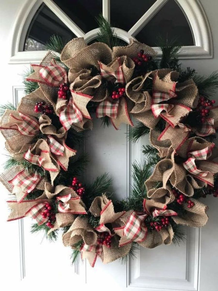 50+ Easy Farmhouse Christmas Decorations for a Rustic, Cozy Vibe - HubPages