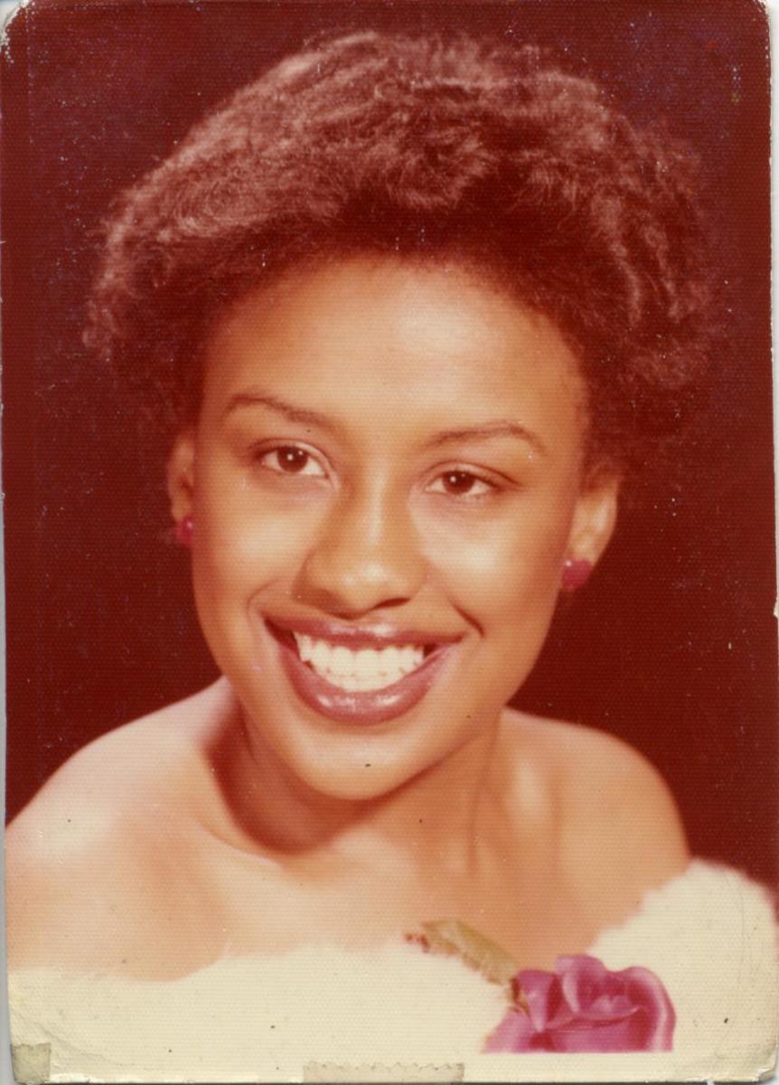 Sanetta Gipson's “Our Family Secret: My Life With Momma” - HubPages