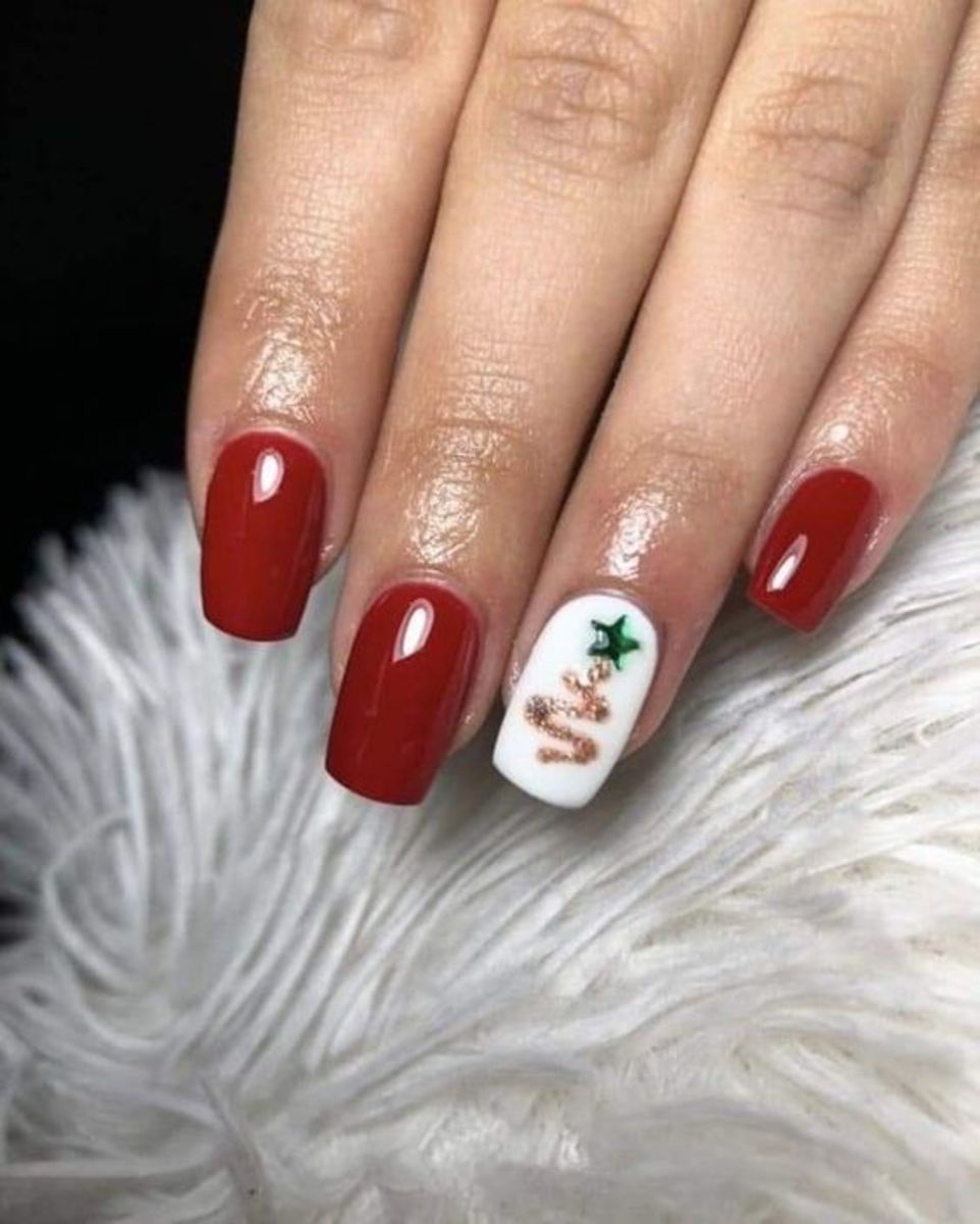75+ Stunning Winter Nail Art Designs for the Christmas Holidays - HubPages