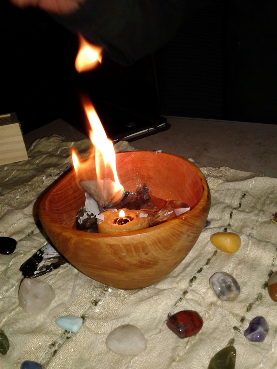 How to Create an elemental manifestation altar - HubPages