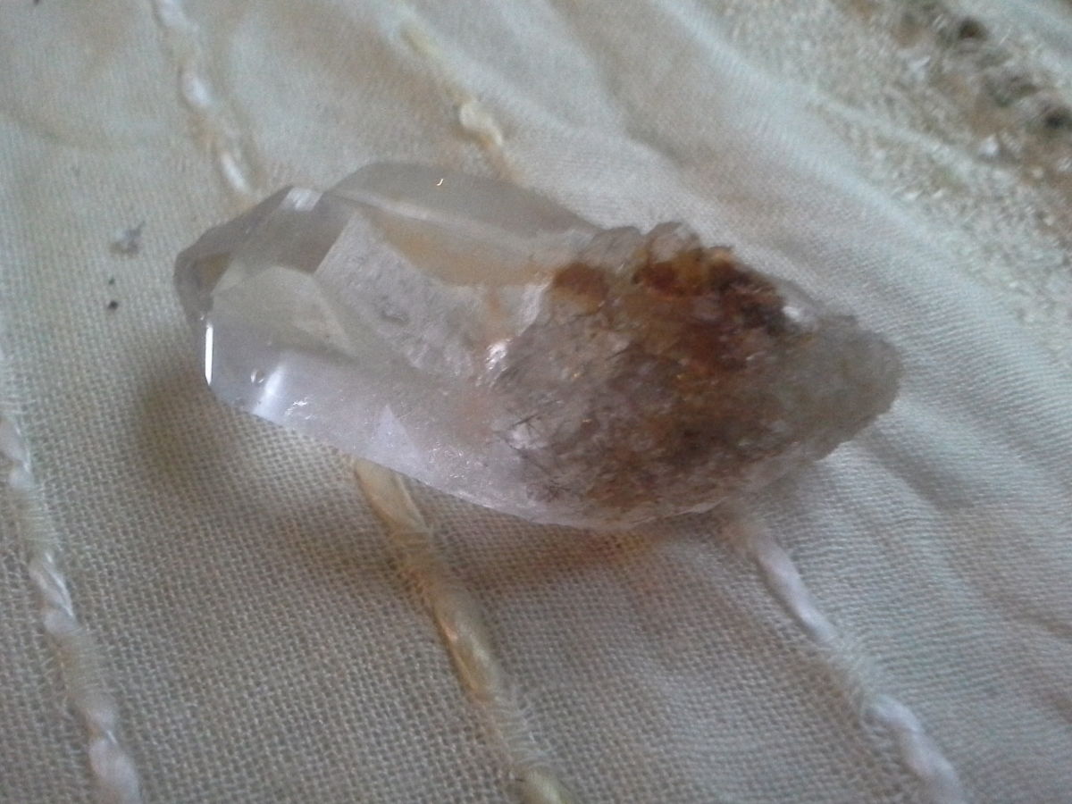 How to Create an elemental manifestation altar - HubPages