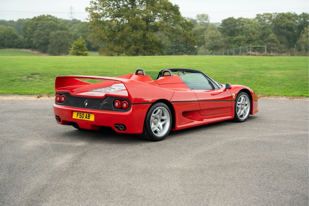 Rockstar Rod Stewart's Legendary Ferrari F50 Is Up For Grabs - HubPages