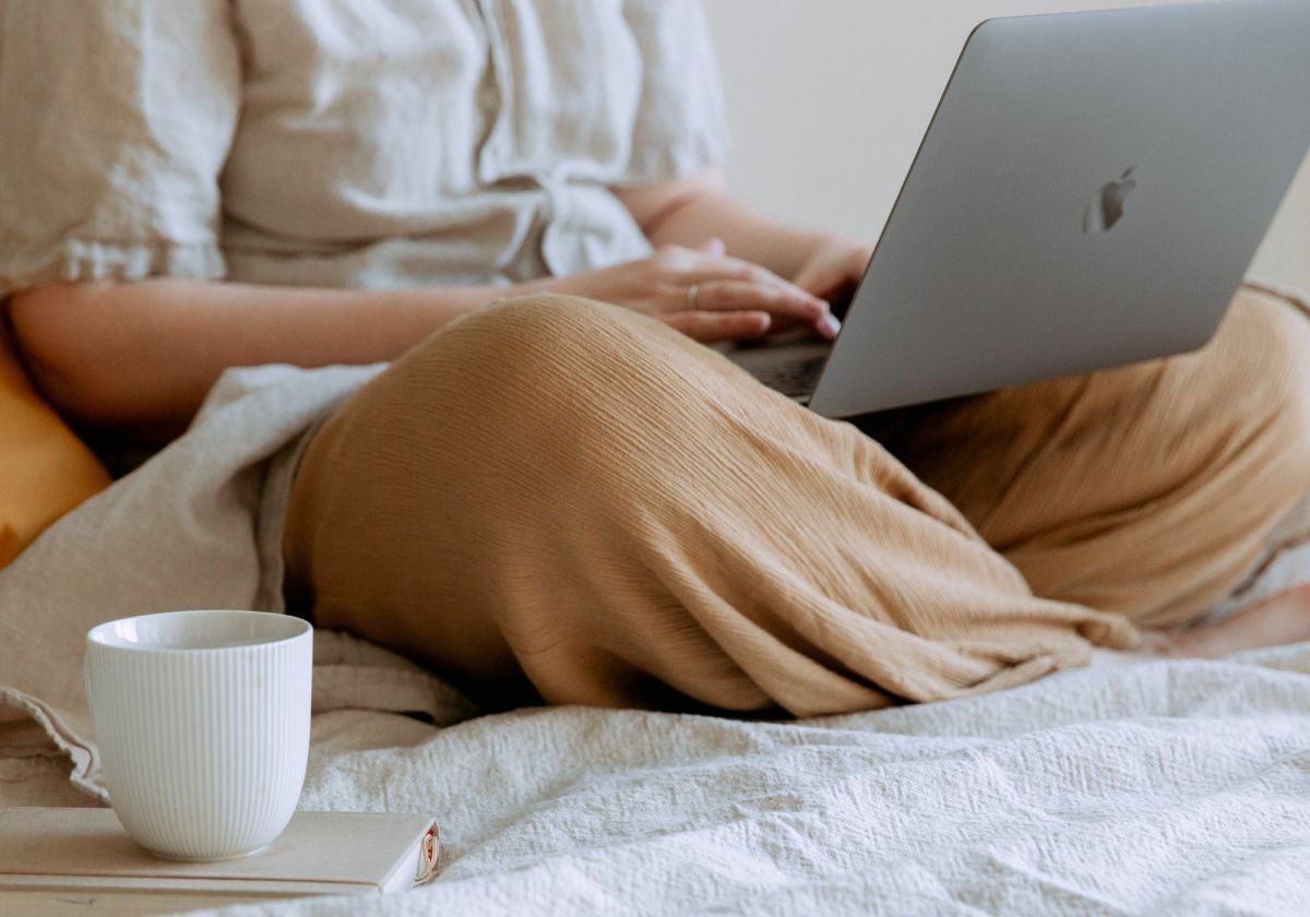 What to Write on a Sympathy Card or Tribute Wall - HubPages