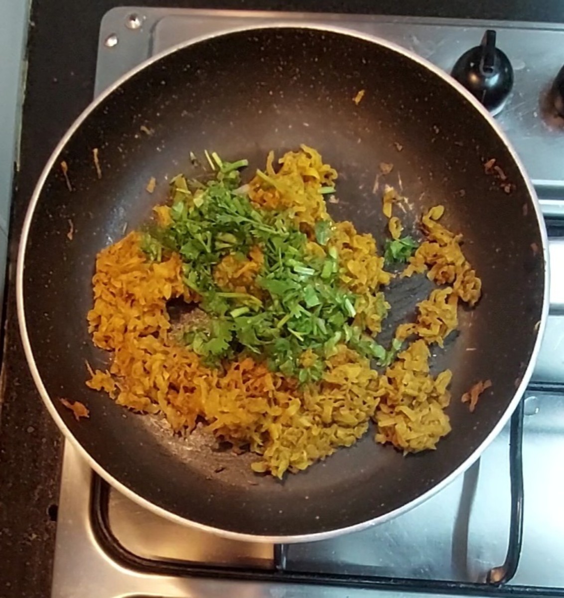 Radish Stuffed Palak Paratha - HubPages