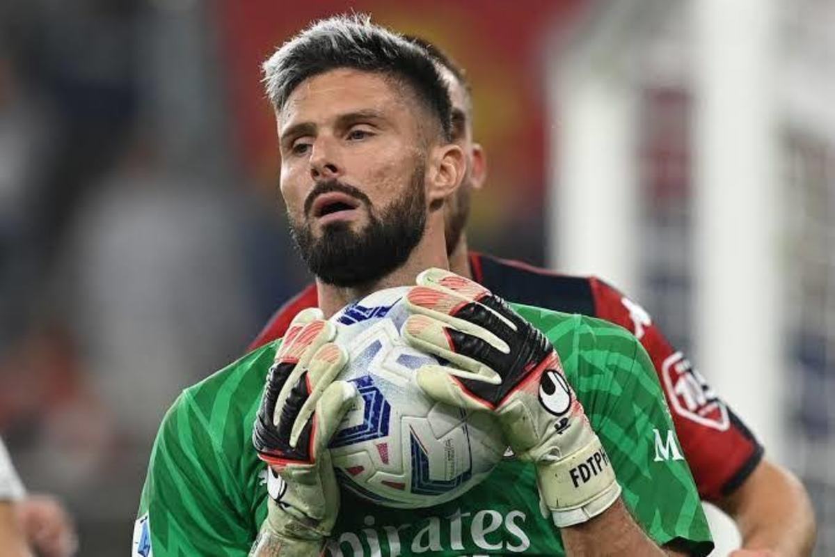 10 Great Forwards and Defenders Who Once Played as Goalkeepers - HubPages