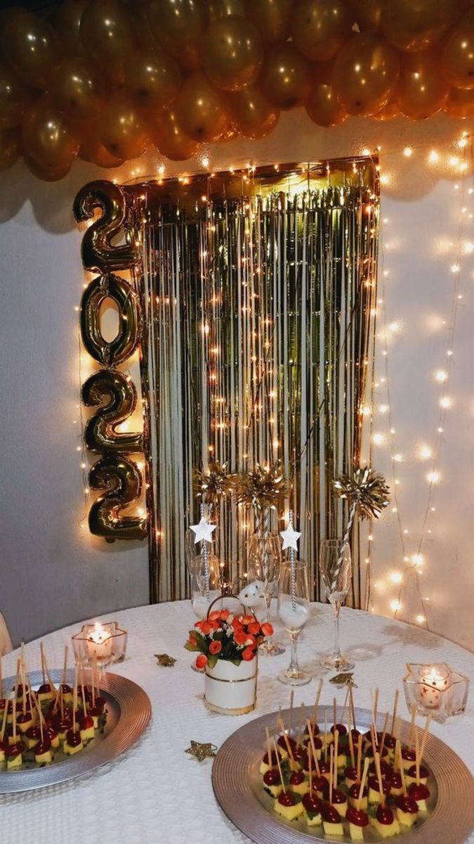 30+ Sparkly New Years Party Backdrop Ideas for 2024 - HubPages