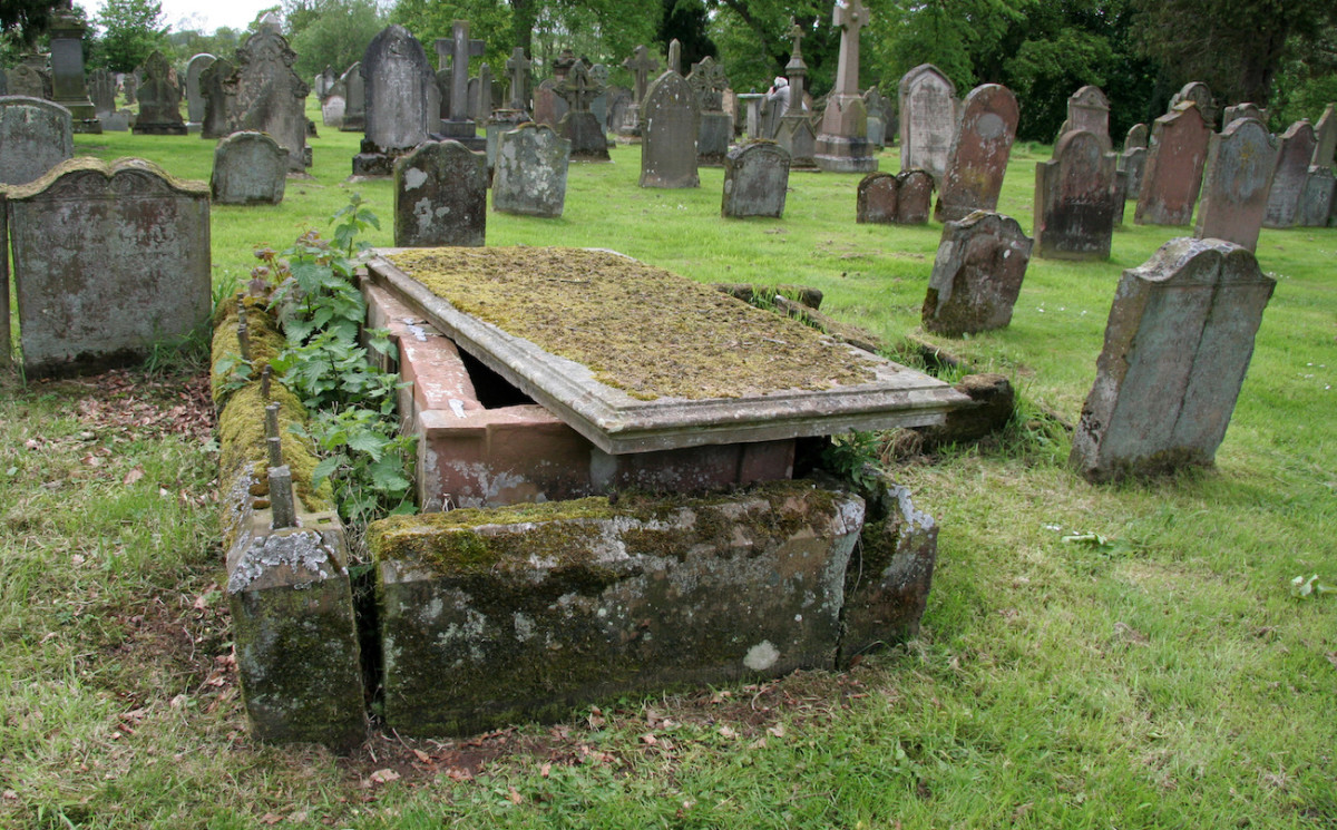 People Are Pointing Out One Disturbing Fact About Reincarnation - HubPages