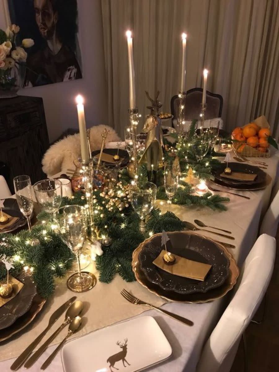 50+ Elegantly Stylish New Years Eve Table Setting Ideas - HubPages