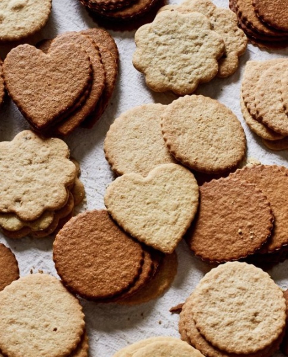 Moravian Spice Cookies: A Centuries-Old Holiday Treat - HubPages