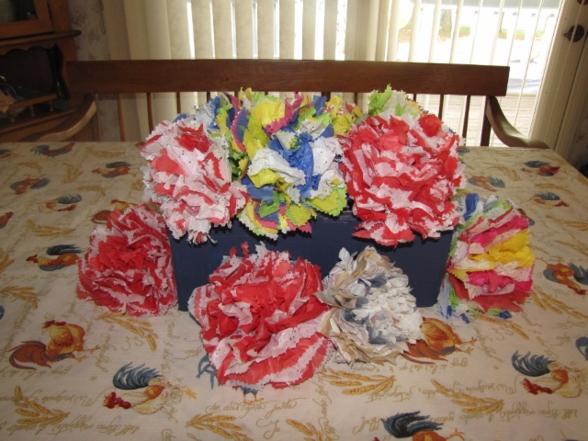 How to Make Tissue Paper Flowers To Create a Stunning Centerpiece ...