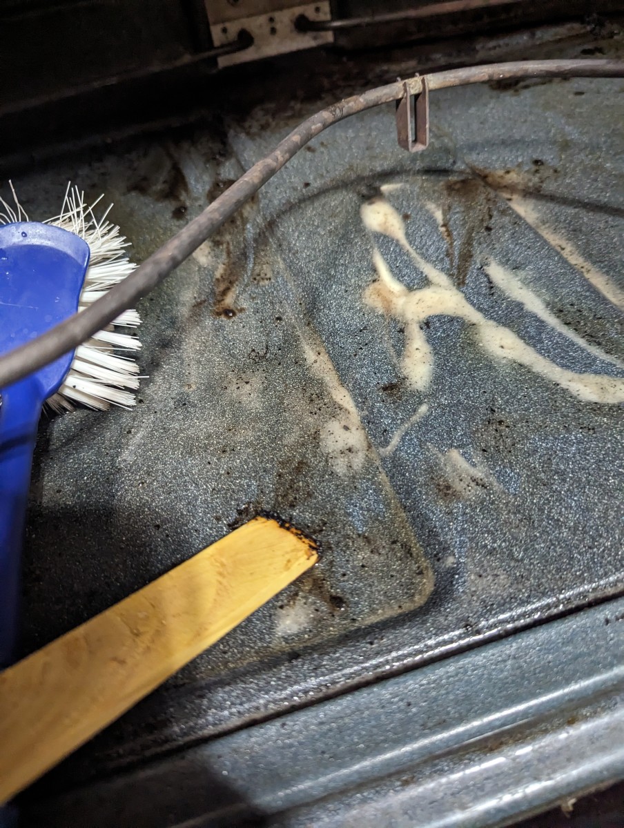 Oven Cleaning - When that Pie Decides to Boil Over - HubPages