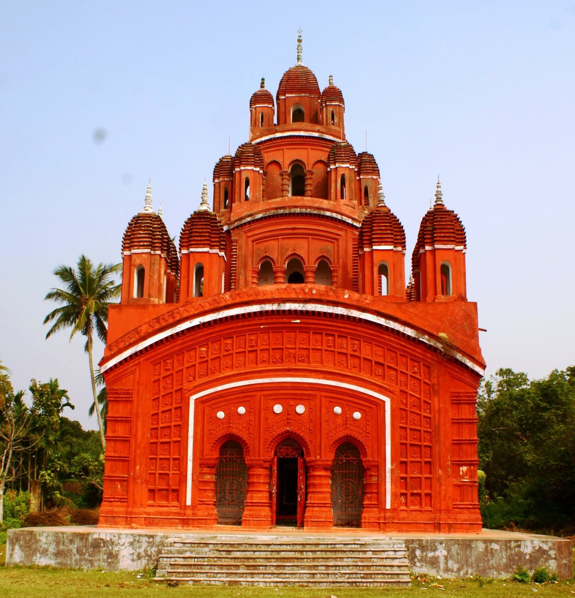 Terracotta decorations in Kali temples of West Bengal : a study of ...