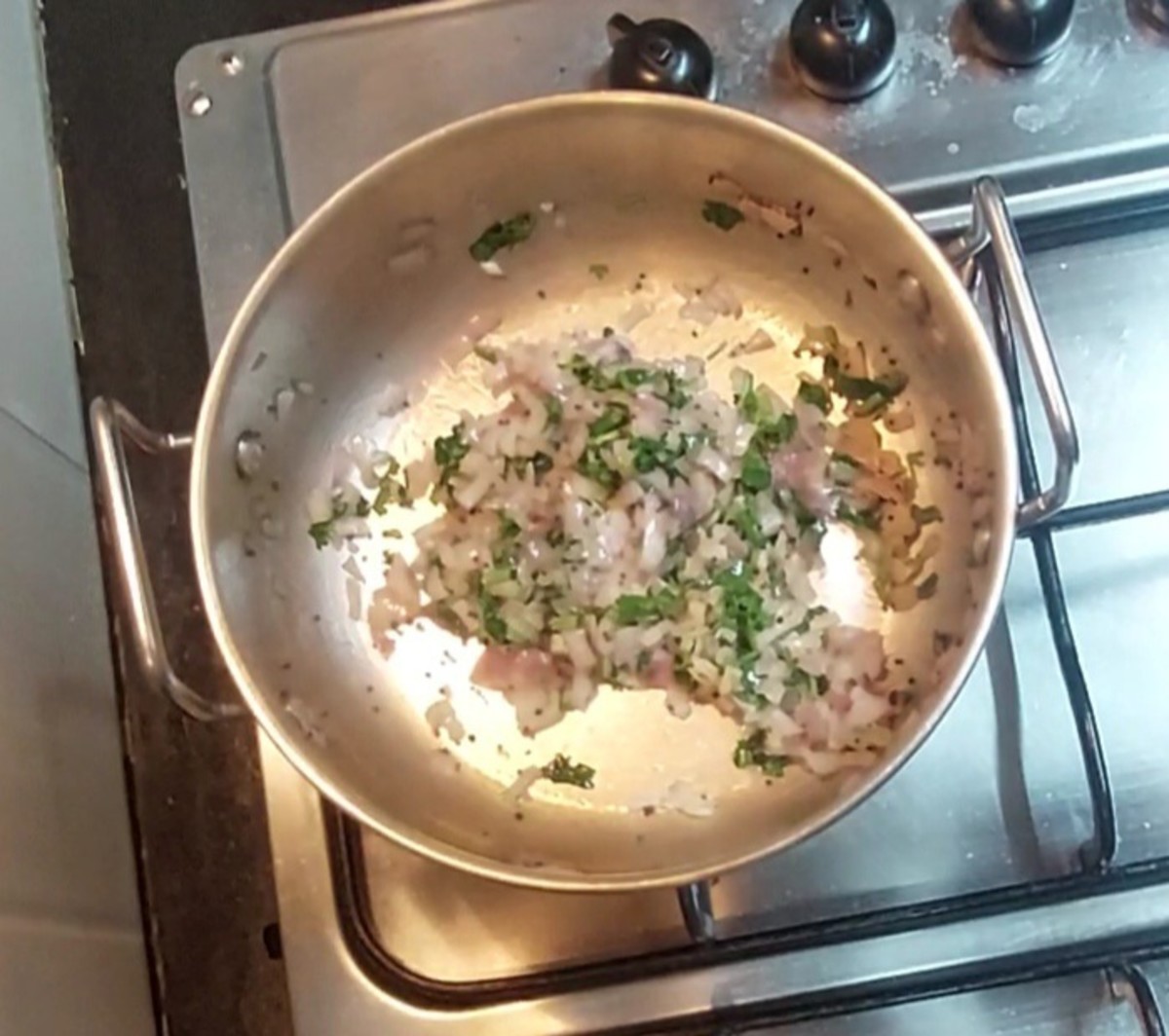 Rava Onion Dosa: Semolina Dosa With Fried Onions - HubPages