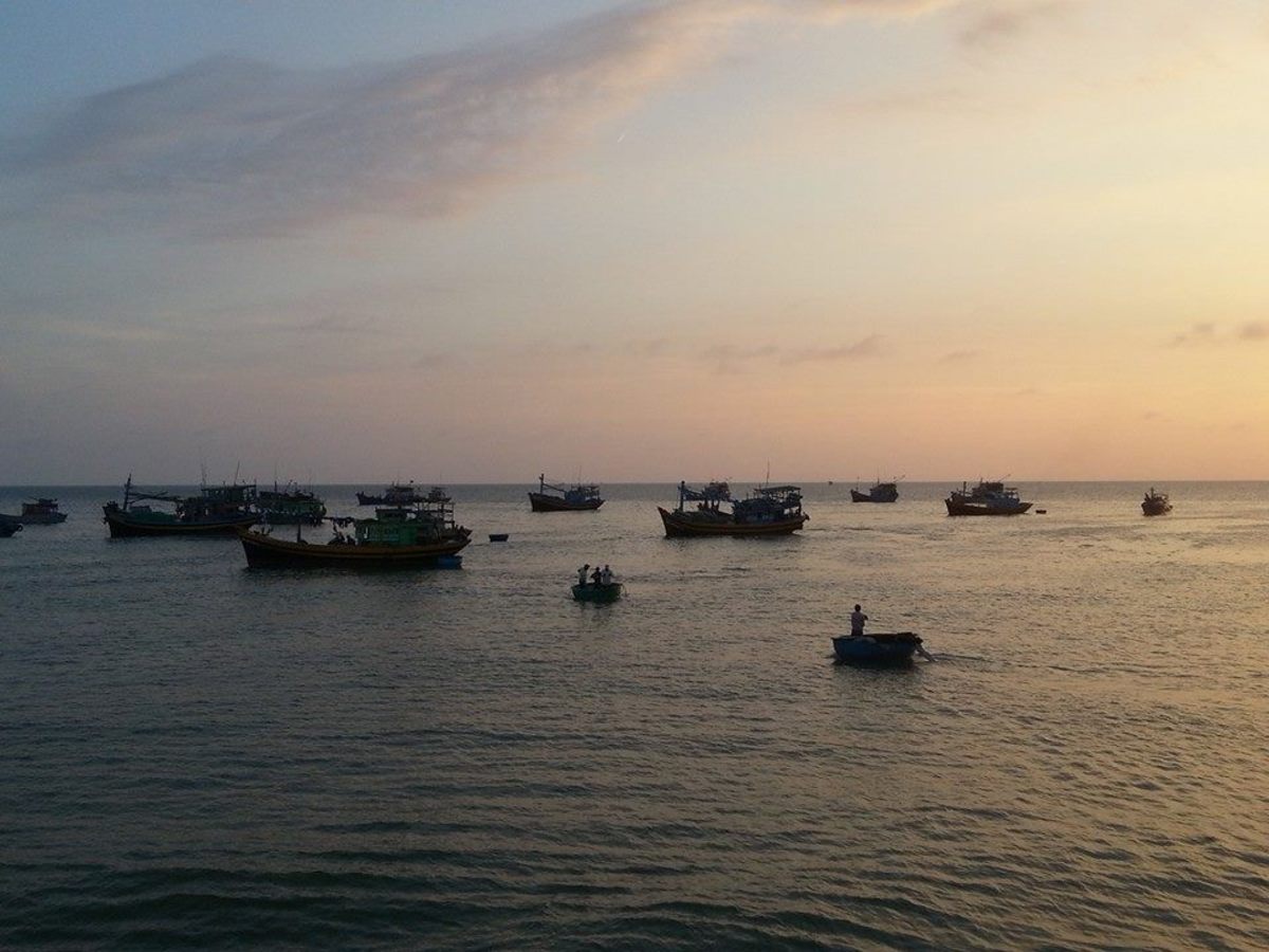 Sunset on Ke Ga Lighthouse - HubPages