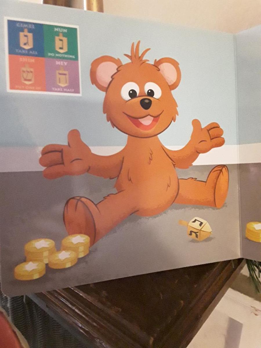 Hanukkah With Favorite Characters in 2 Picture Books for Little Readers ...