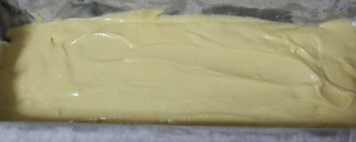 Mini Sponge Cakes Recipe With Buttercream Filling And Orange Glaze ...