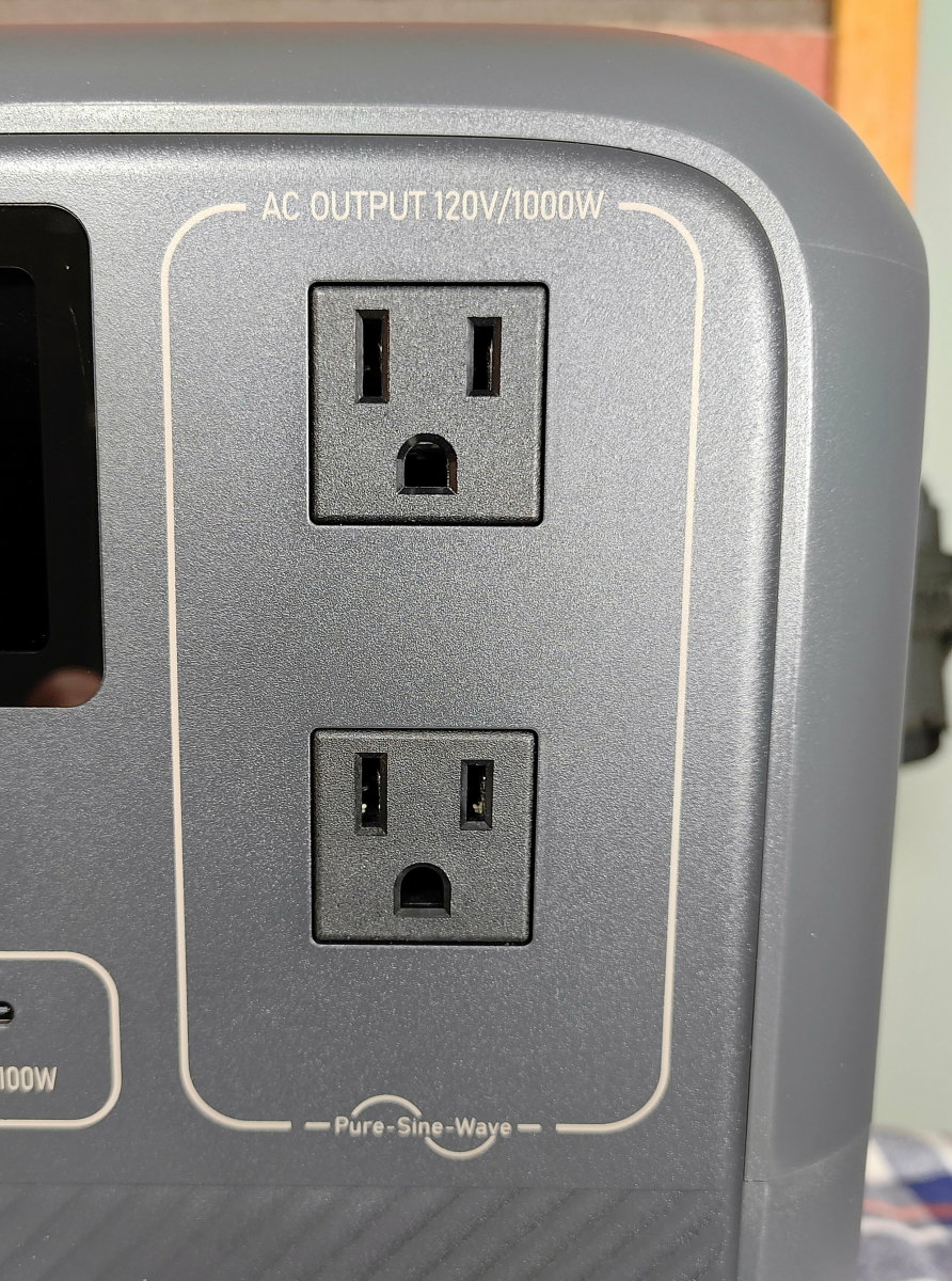 Review of the BLUETTI AC70 Portable Power Station - HubPages