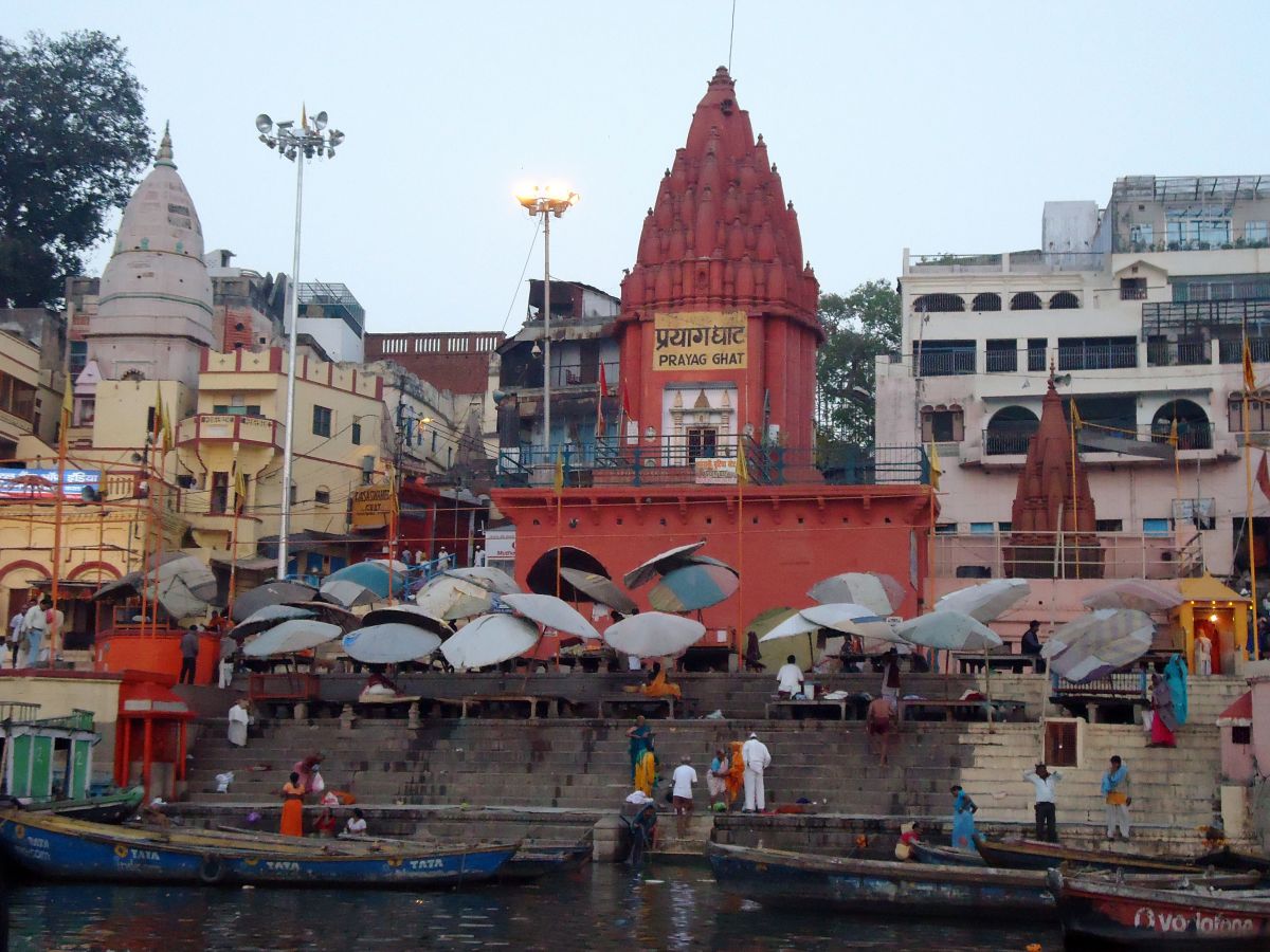 Top Tips for Visiting The Sacred Hindu City of Varanasi in India - HubPages
