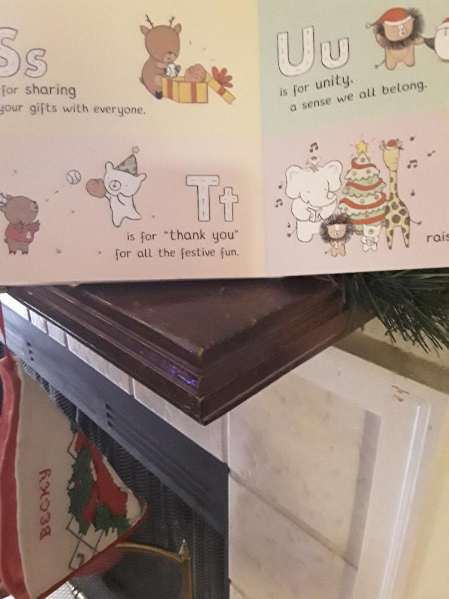 Christmas With the Alphabet in Picture Book for Little Readers - HubPages