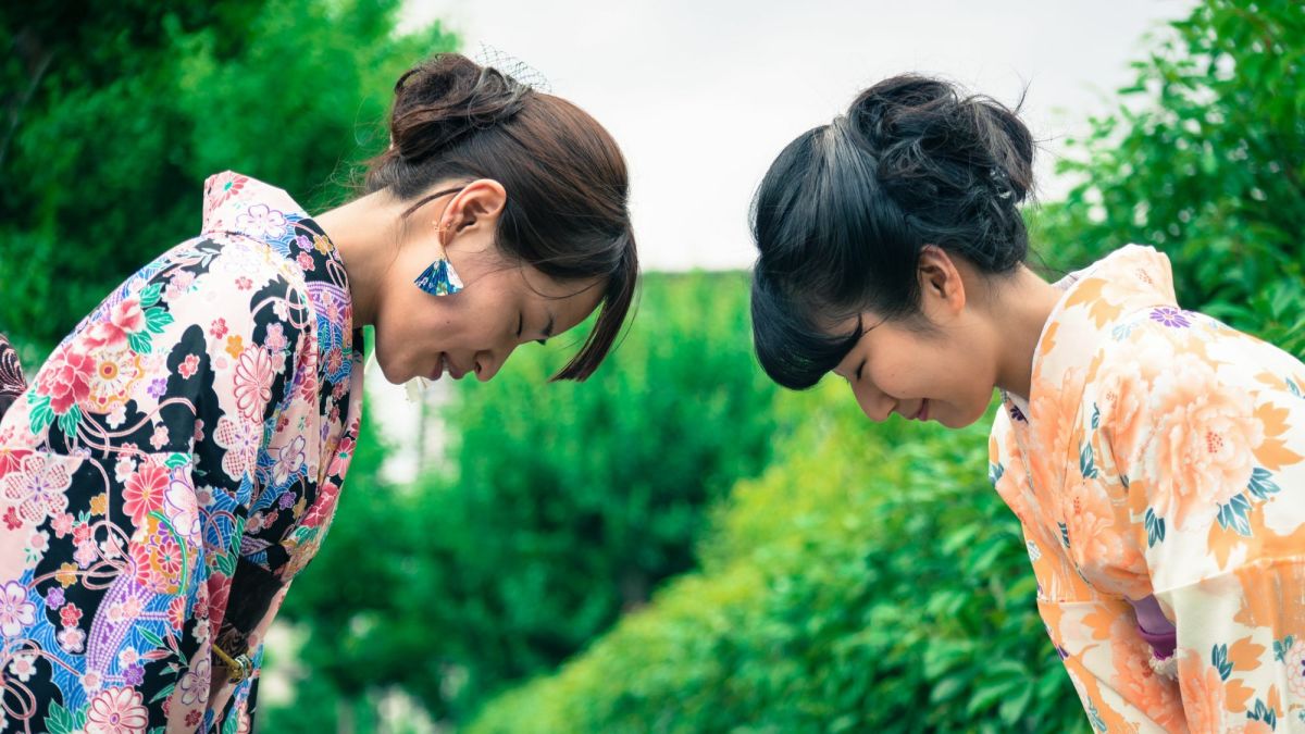 The Cultural Differences Between Japan and America - Owlcation