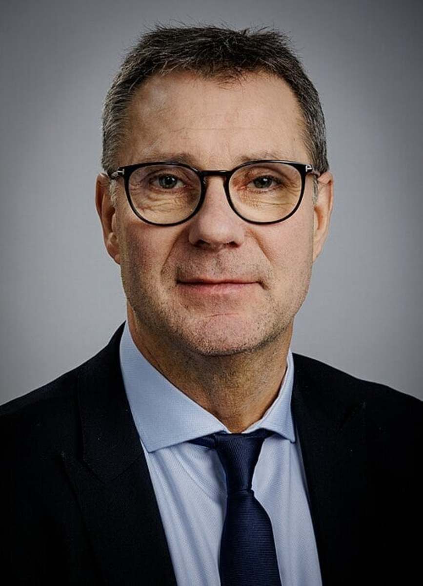 All-Time Roster of European Footballers-Turned-Politicians - HubPages